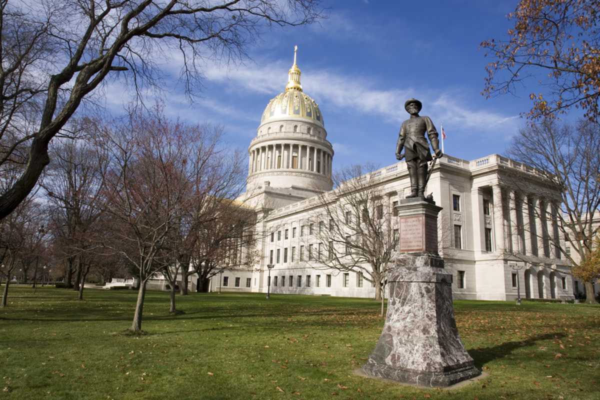 Cheap Flights From Little Rock To Charleston From | LIT - CRW | www.wego.qa